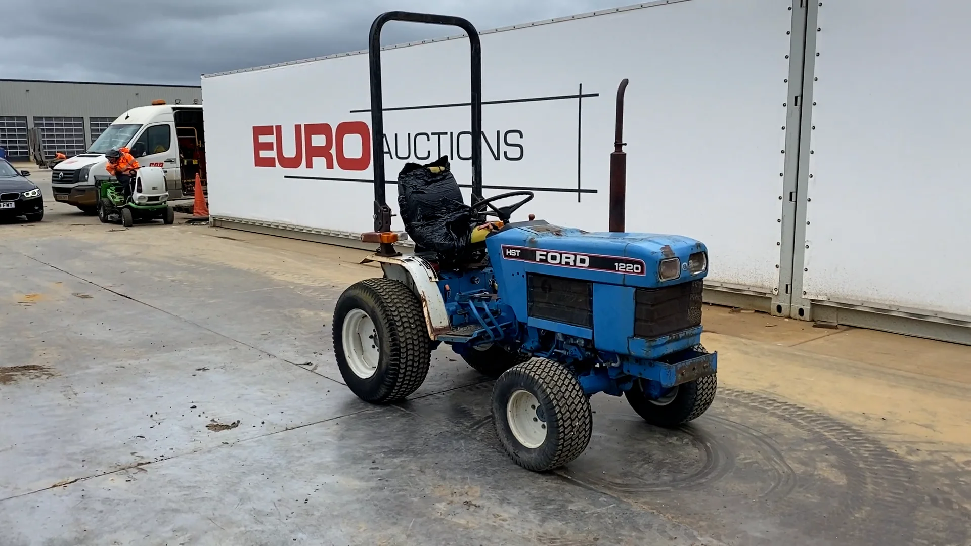 Ford 1220 4WD Compact Tractor on Vimeo