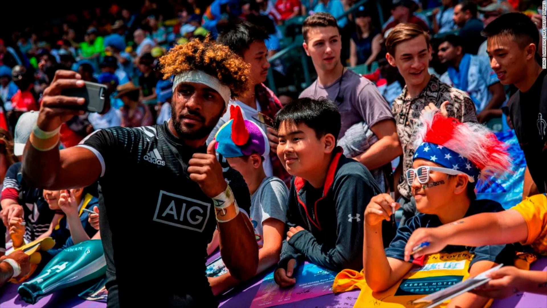 Made by fans 3 on Vimeo