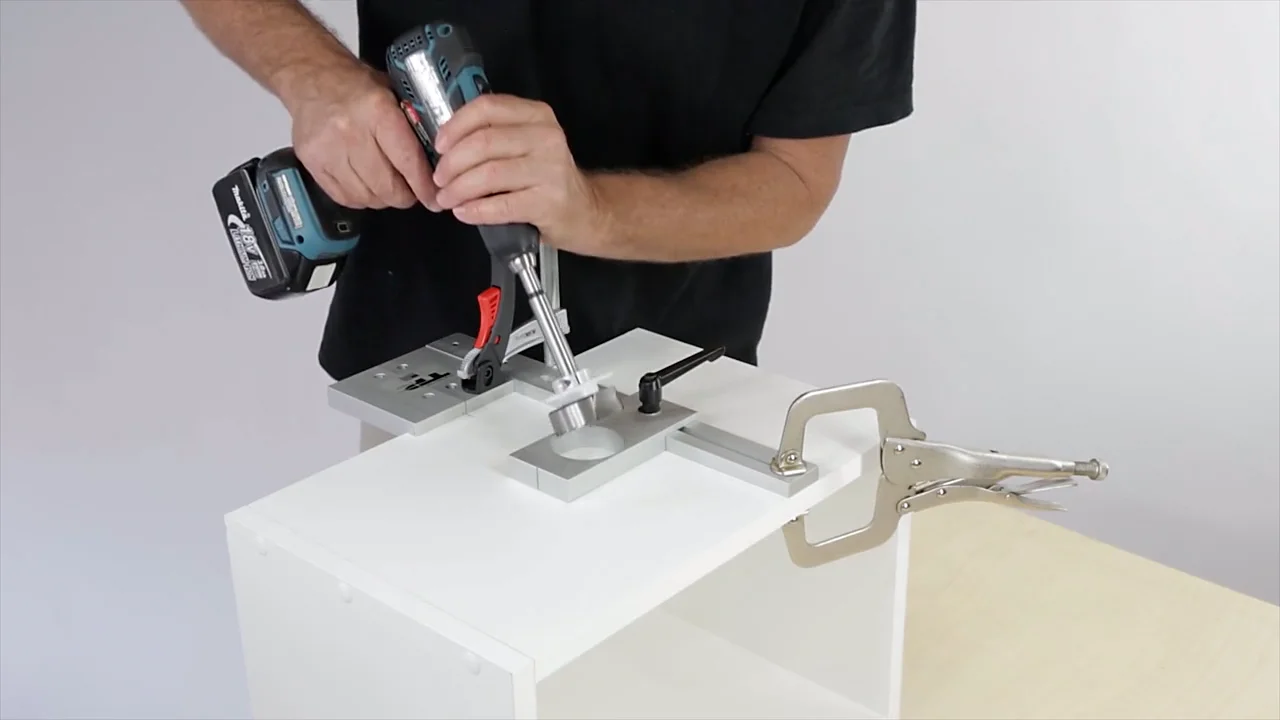 Puck Light Jig on Vimeo