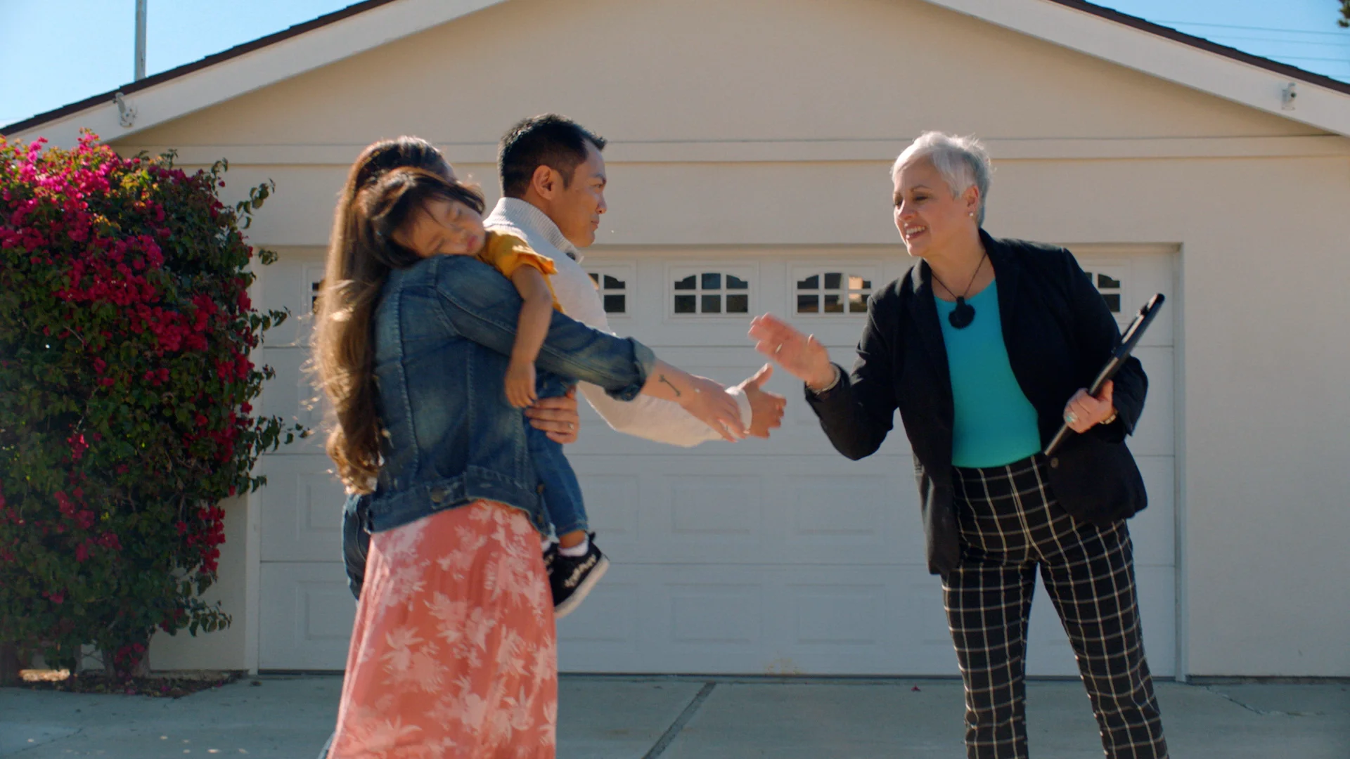 Simpler & Simpler Creative Portfolio - Mission Fed Real Estate :15 on Vimeo