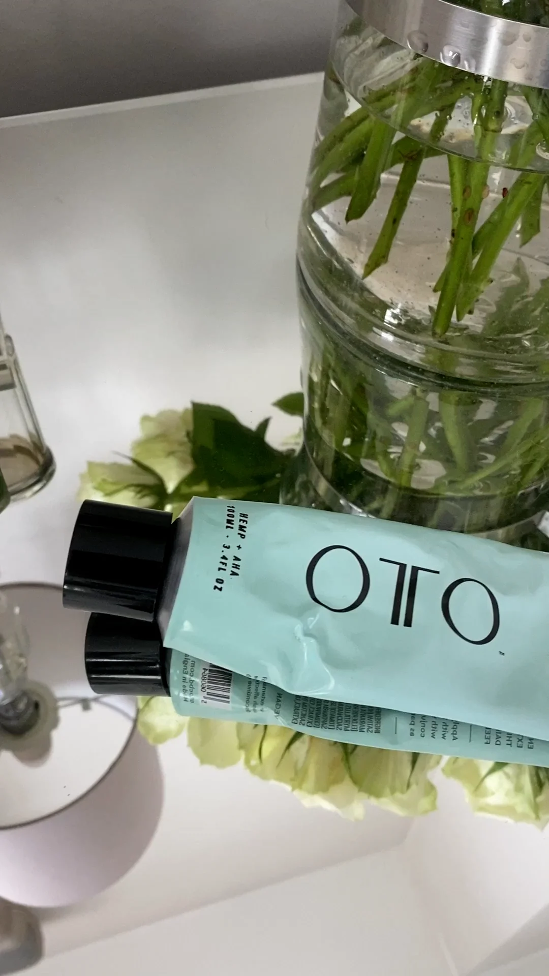 OTO Cleansing Jam Exfoliator with Anthea Turner on Vimeo