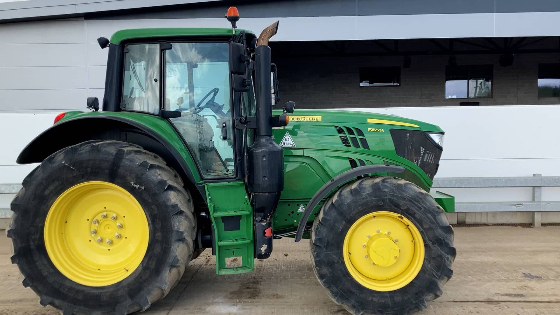 John Deere 6155M 4WD Tractor on Vimeo