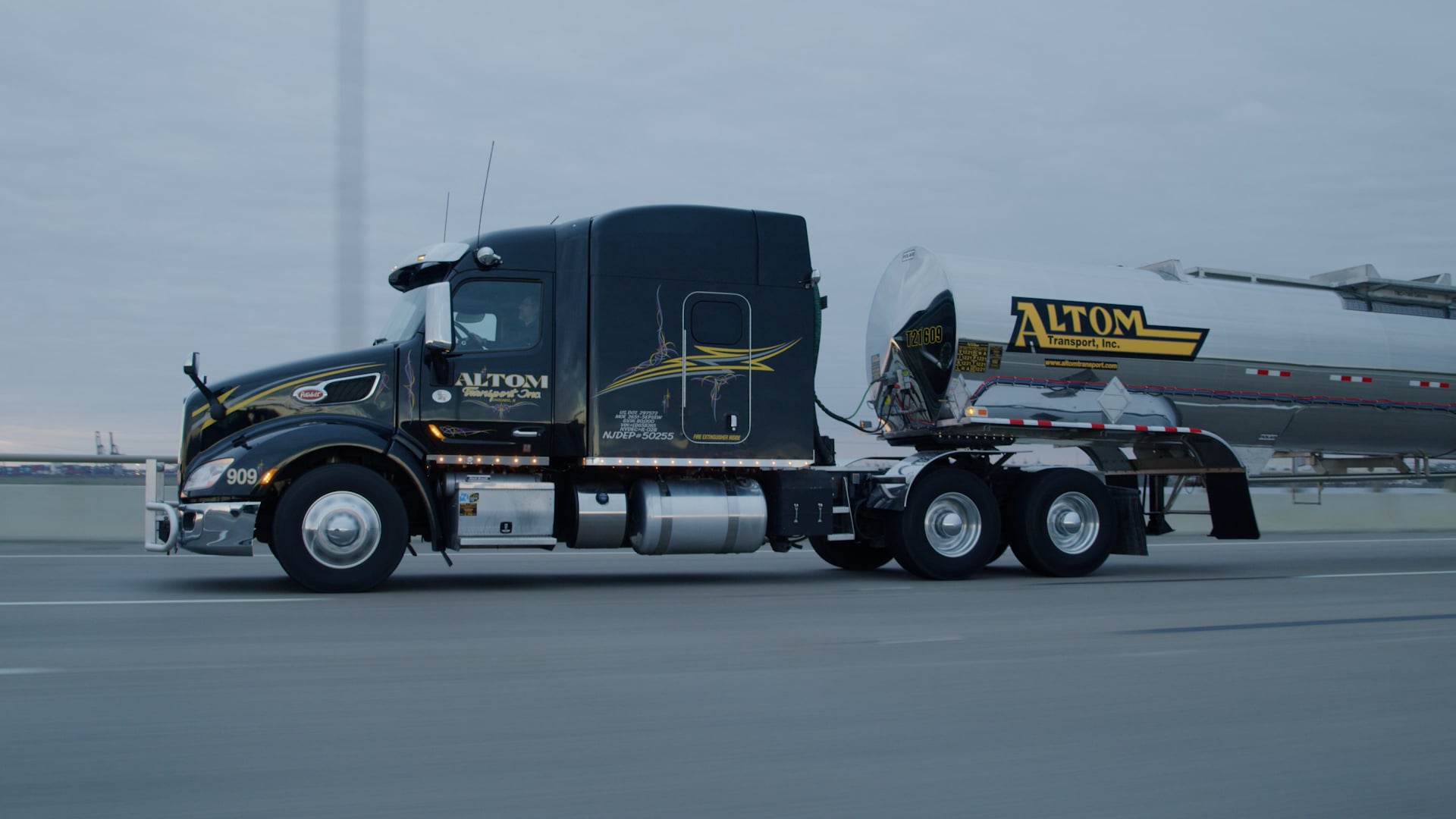 Here at Altom Transport on Vimeo