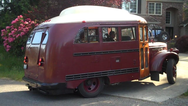 John Rudzitis' 1945 School Bus (Diesel / 4X4) on Vimeo