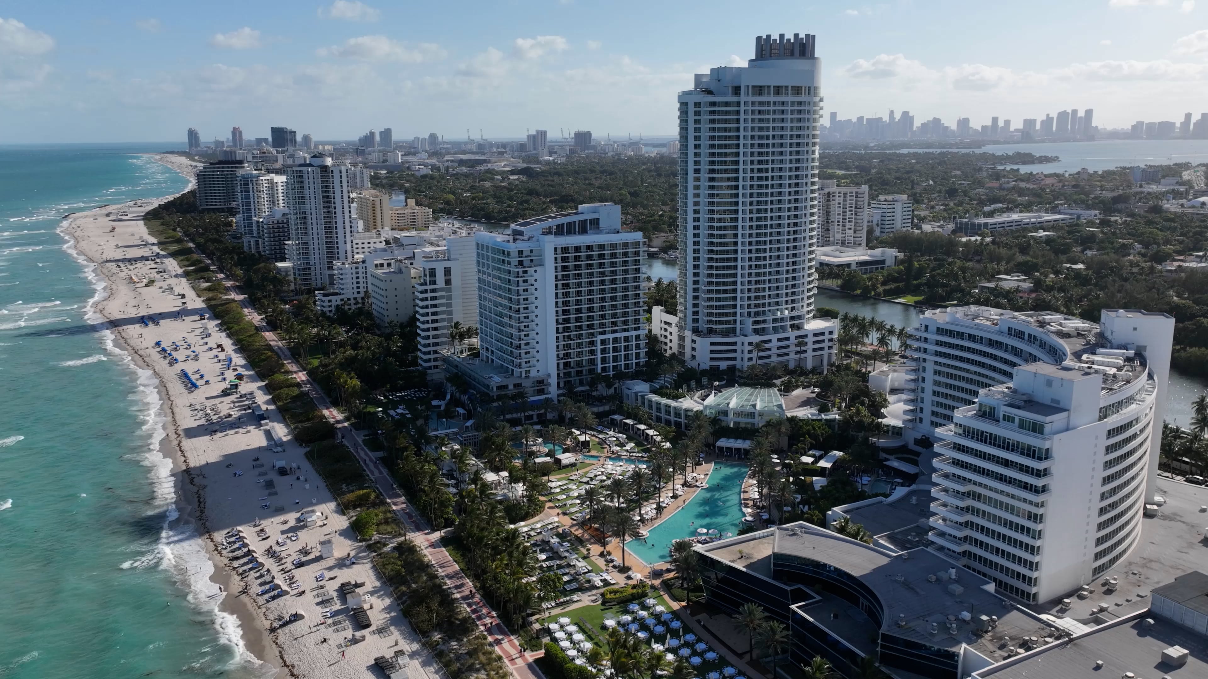 Miami Beach Drone Hyperlapses on Vimeo