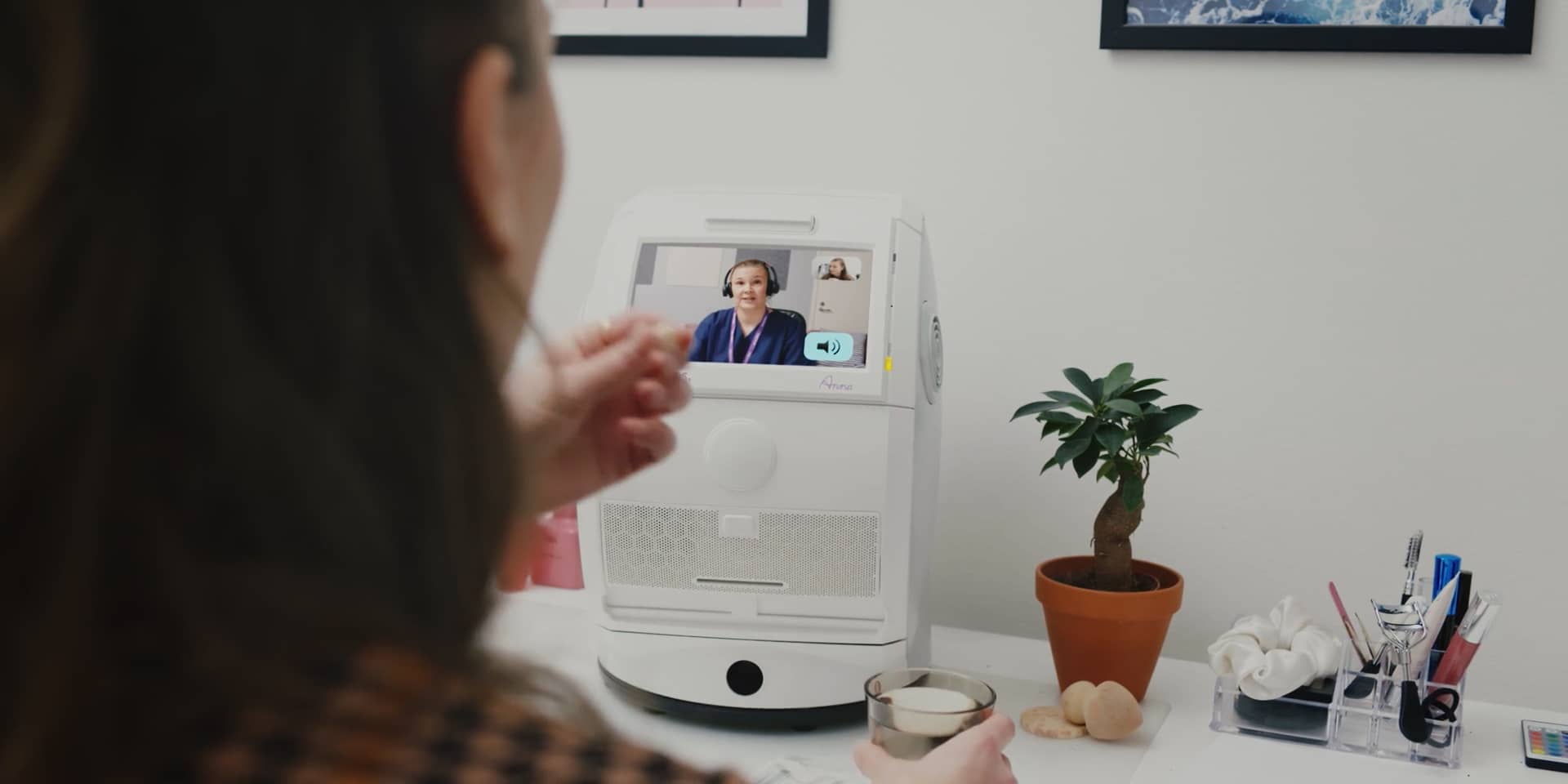 Evondos Anna | Nurse's day on Vimeo