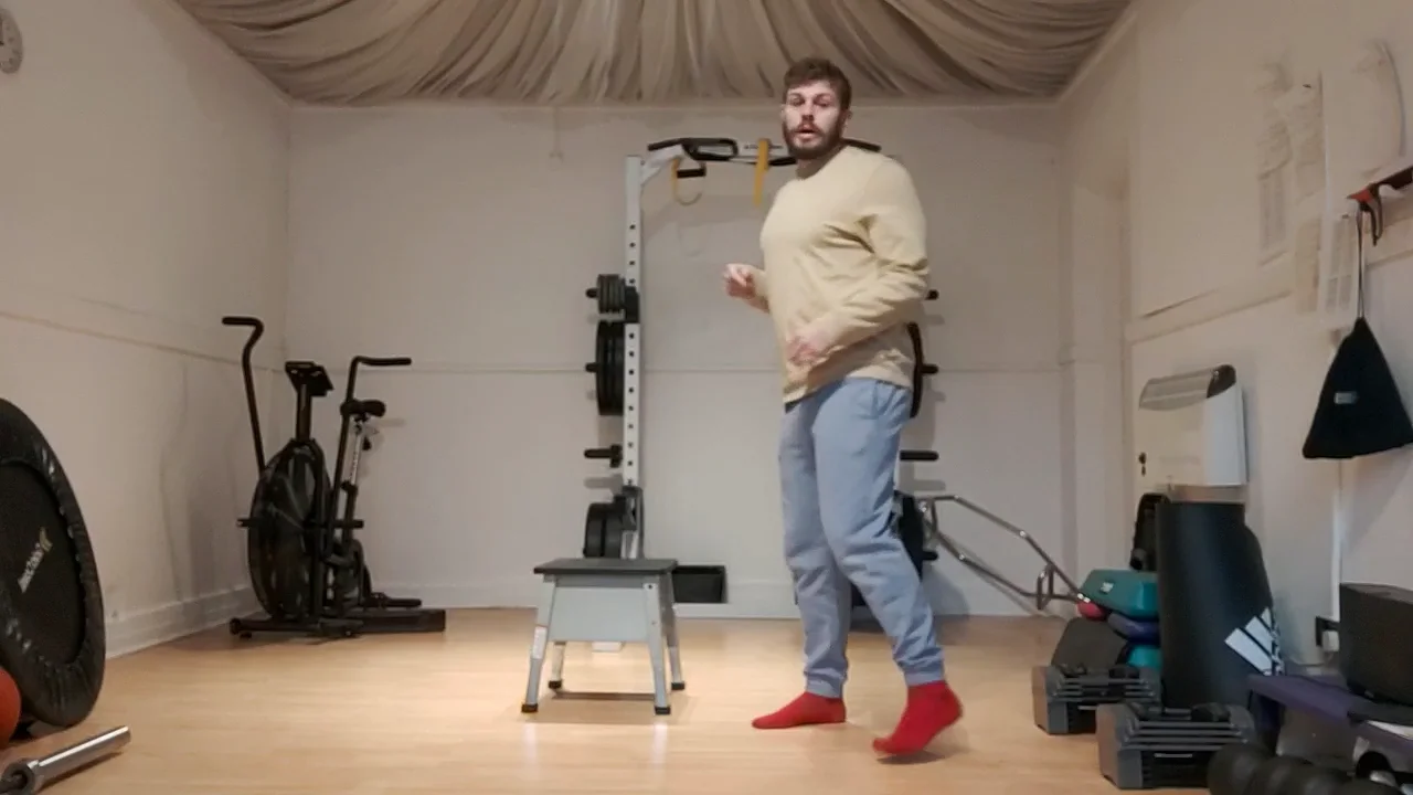 Split squat altitude drop.mp4 on Vimeo