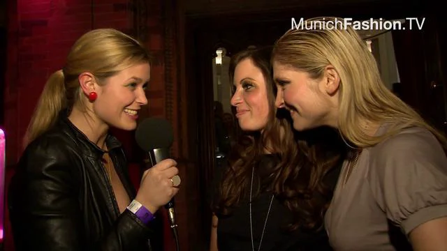 Sarah Steidel im Interview mit Rebecca Waibel und Cornelia Schmid ...