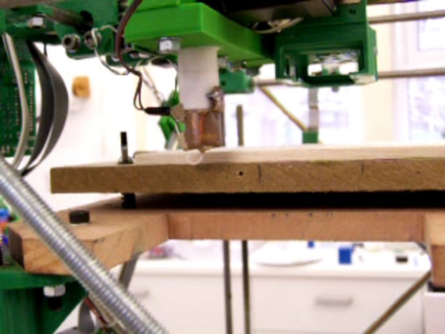 RepRap direct-drive stepper extruder on Vimeo