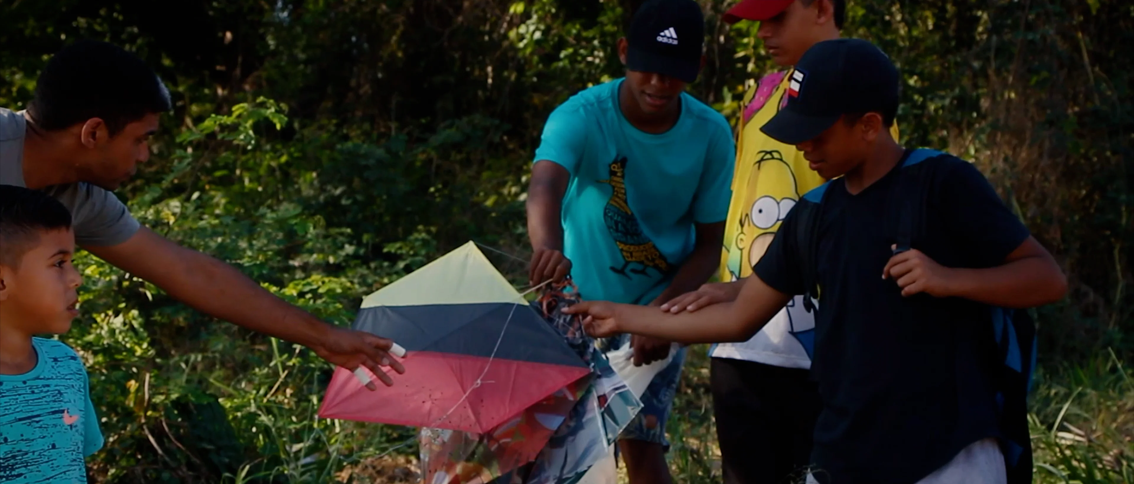 BRILHO DO SOL - EUMudo feat Doka (Quilombo Louco Beats) - COLAB Rua 2 ...