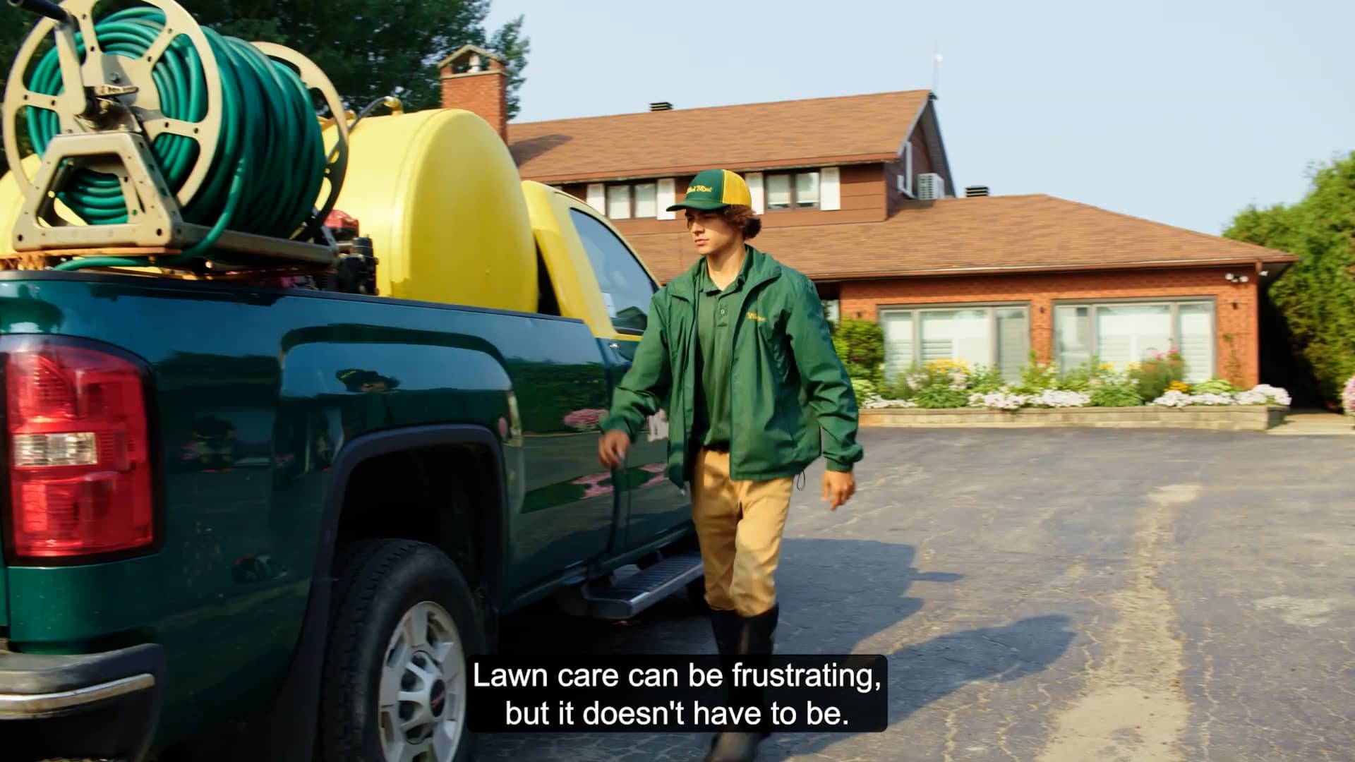 Your Weed Man Lawn Care Program on Vimeo