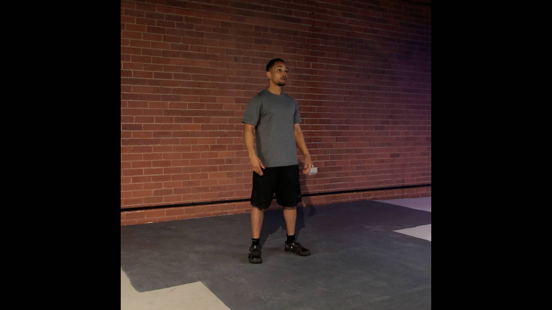 EID033 - Alternating Chest Hugs on Vimeo