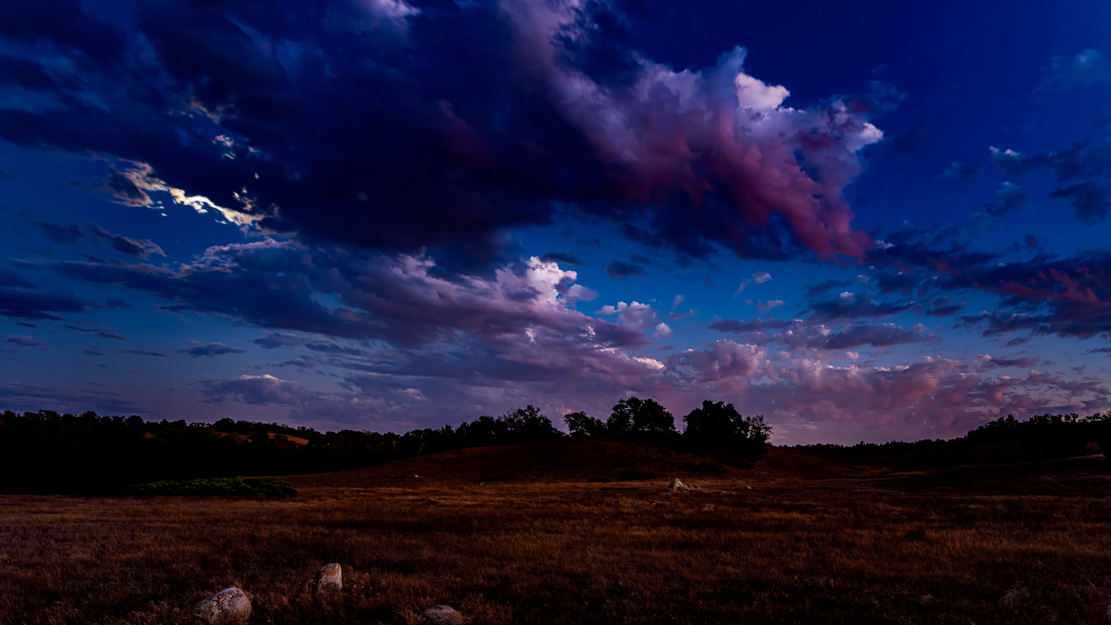 Santa Rosa Plateau Sunset and Moonrise on Vimeo
