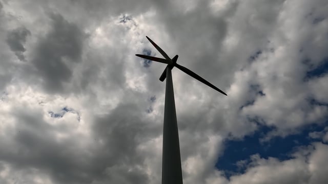 Slow Windmill Emotional - Free video on Pixabay