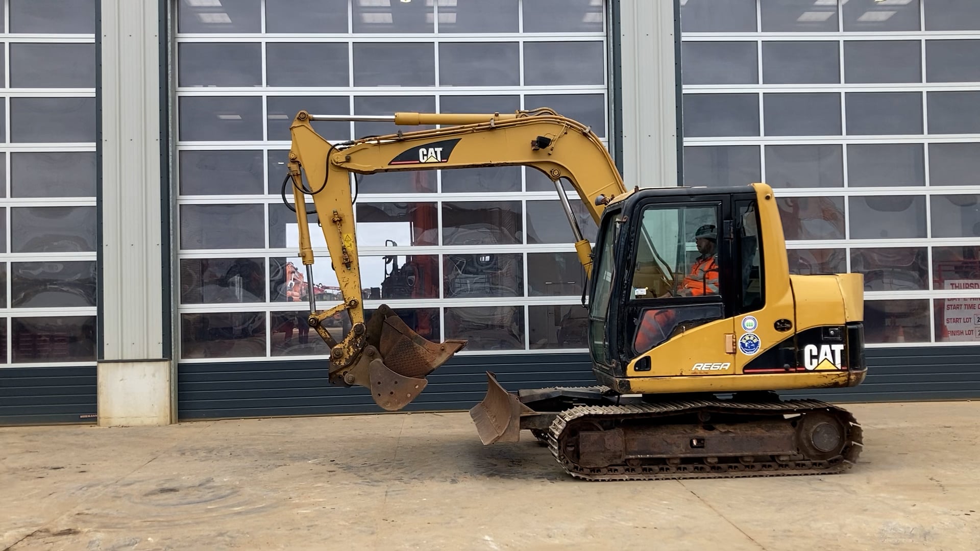 CAT 307C on Vimeo