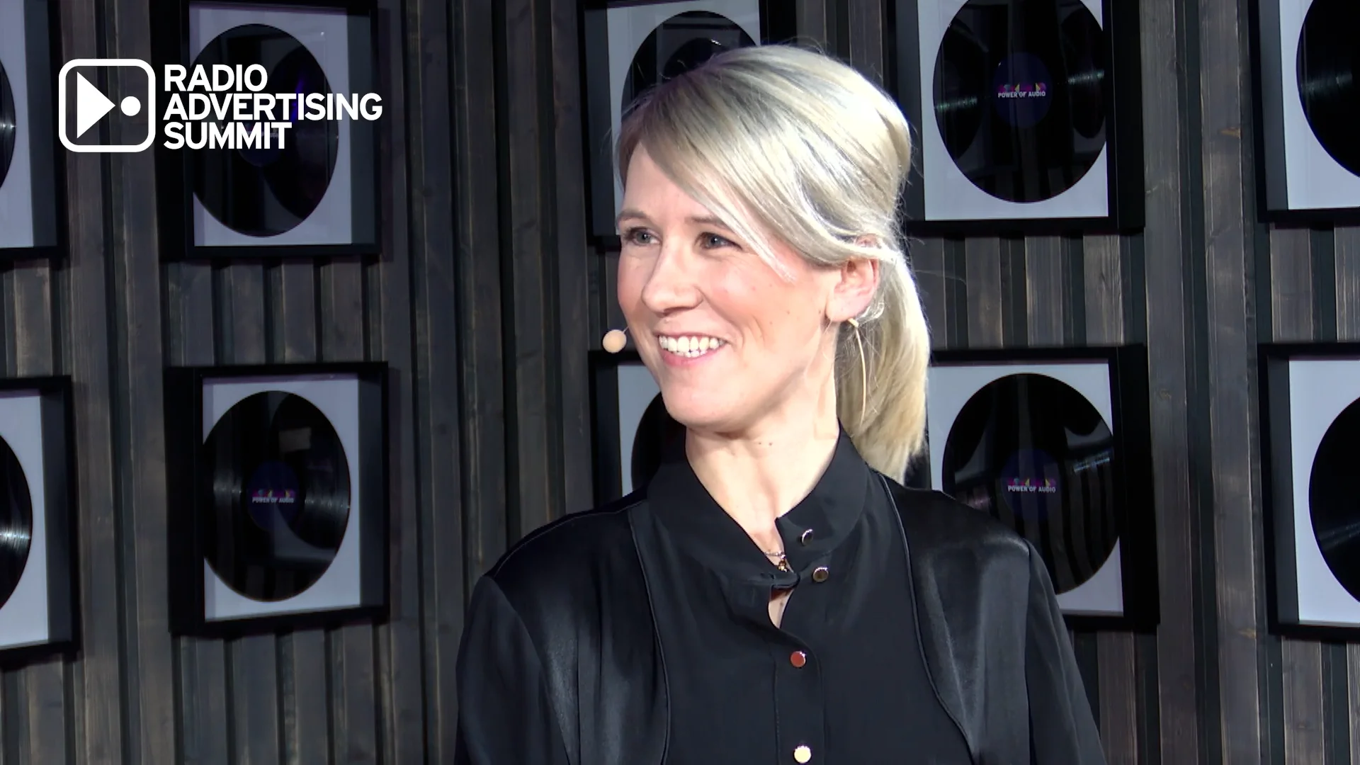 Radio Advertising Summit 2022: Interview mit Prof. Dr. Lisa Wolter on Vimeo