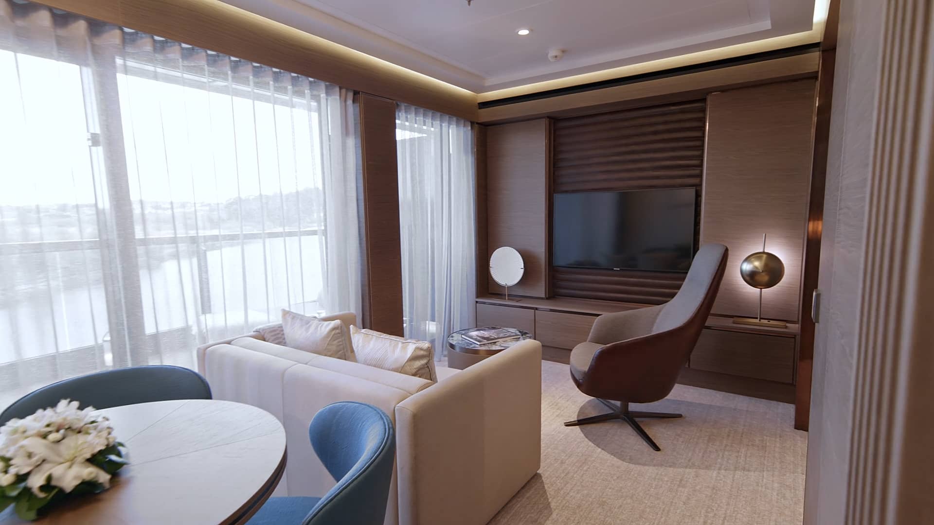 First Look: Evrima's Signature Suites on Vimeo