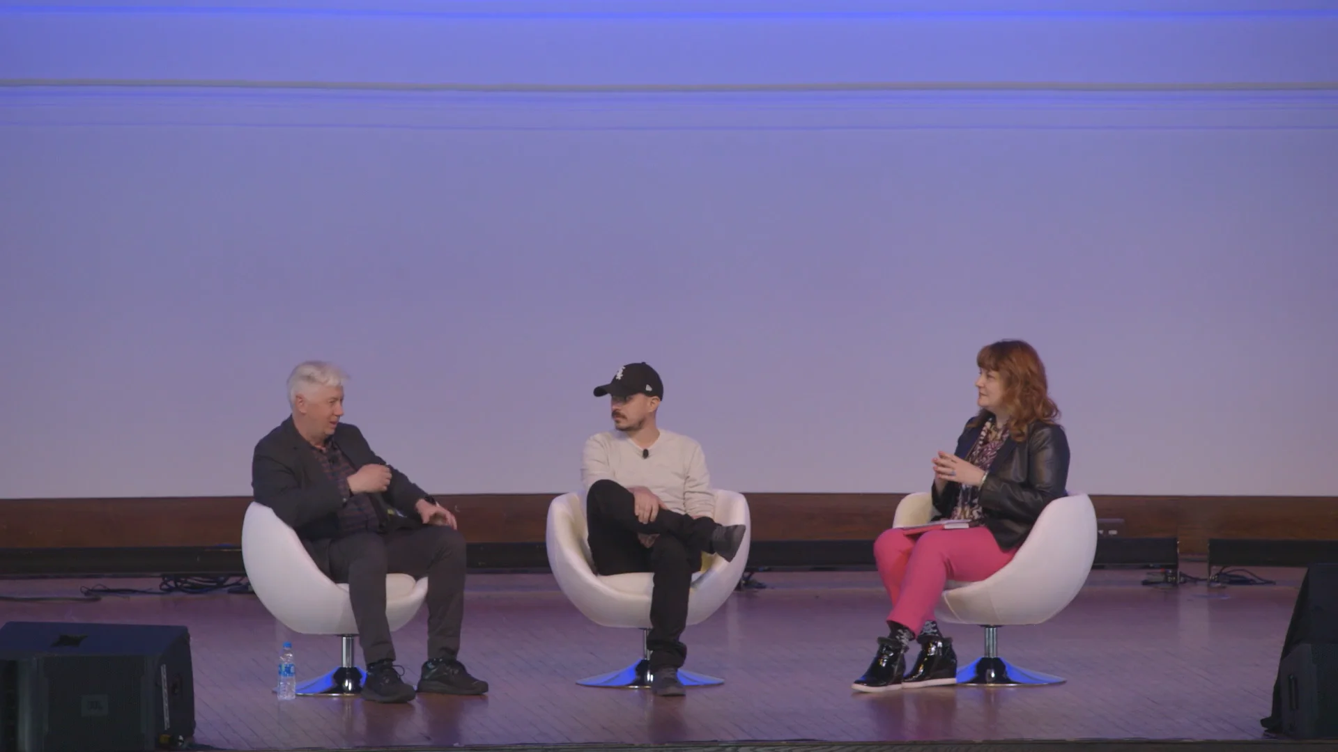 5. How Brands Can Move into the Metaverse | Andrew Hawken, Mesmerise ...