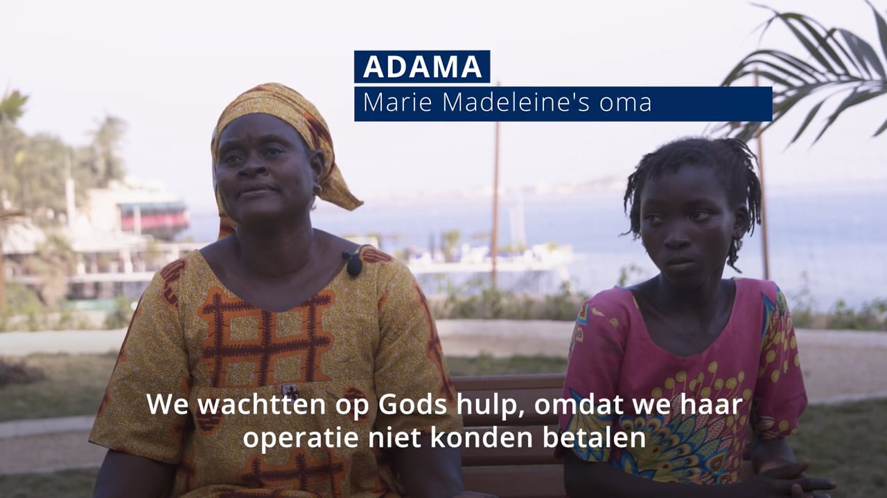 Marie Madeleine kan met rechte benen naar school.mp4 on Vimeo