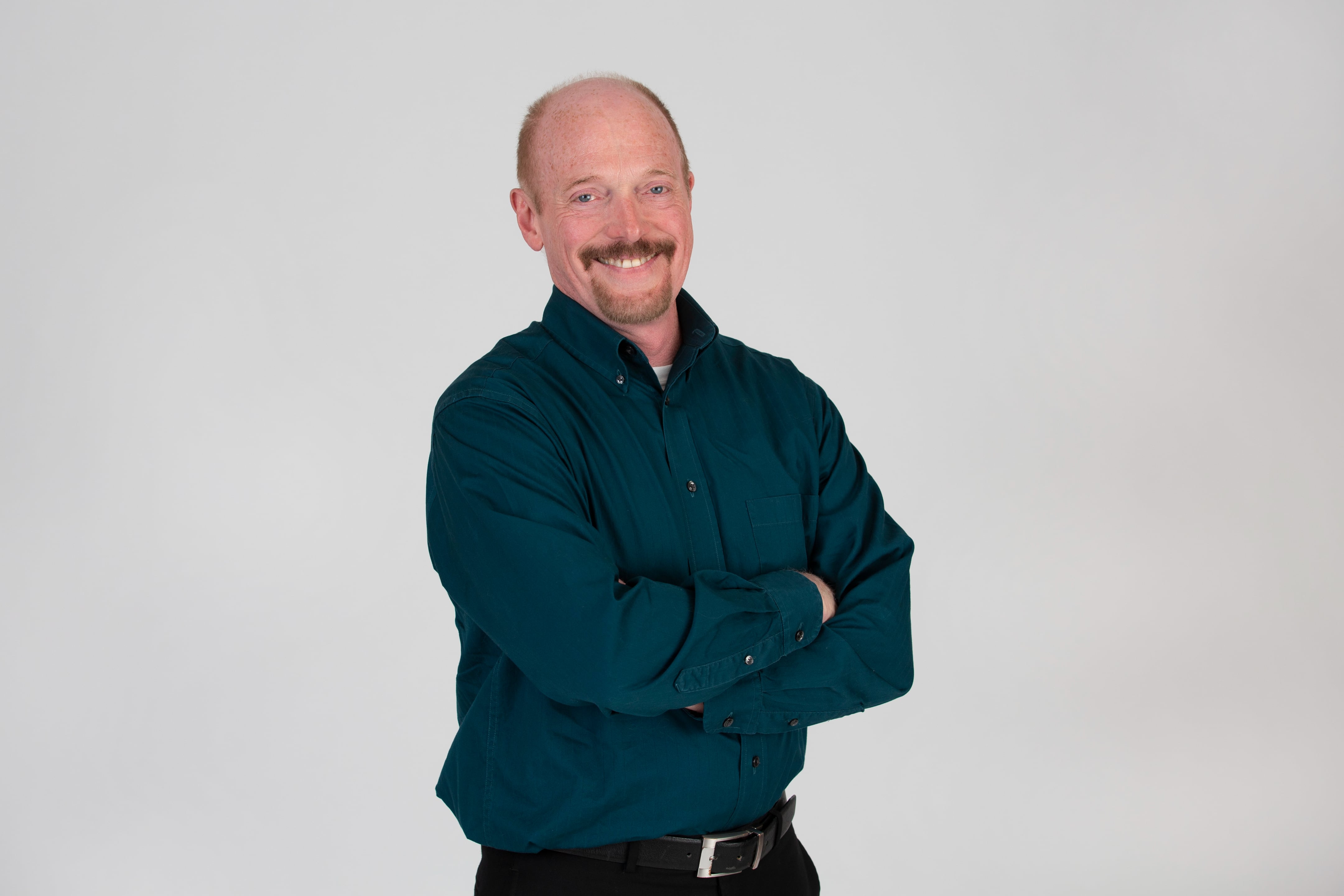 Associate Pastor: Pastor Dave White "We're Not Left Without Help" 05-08 ...