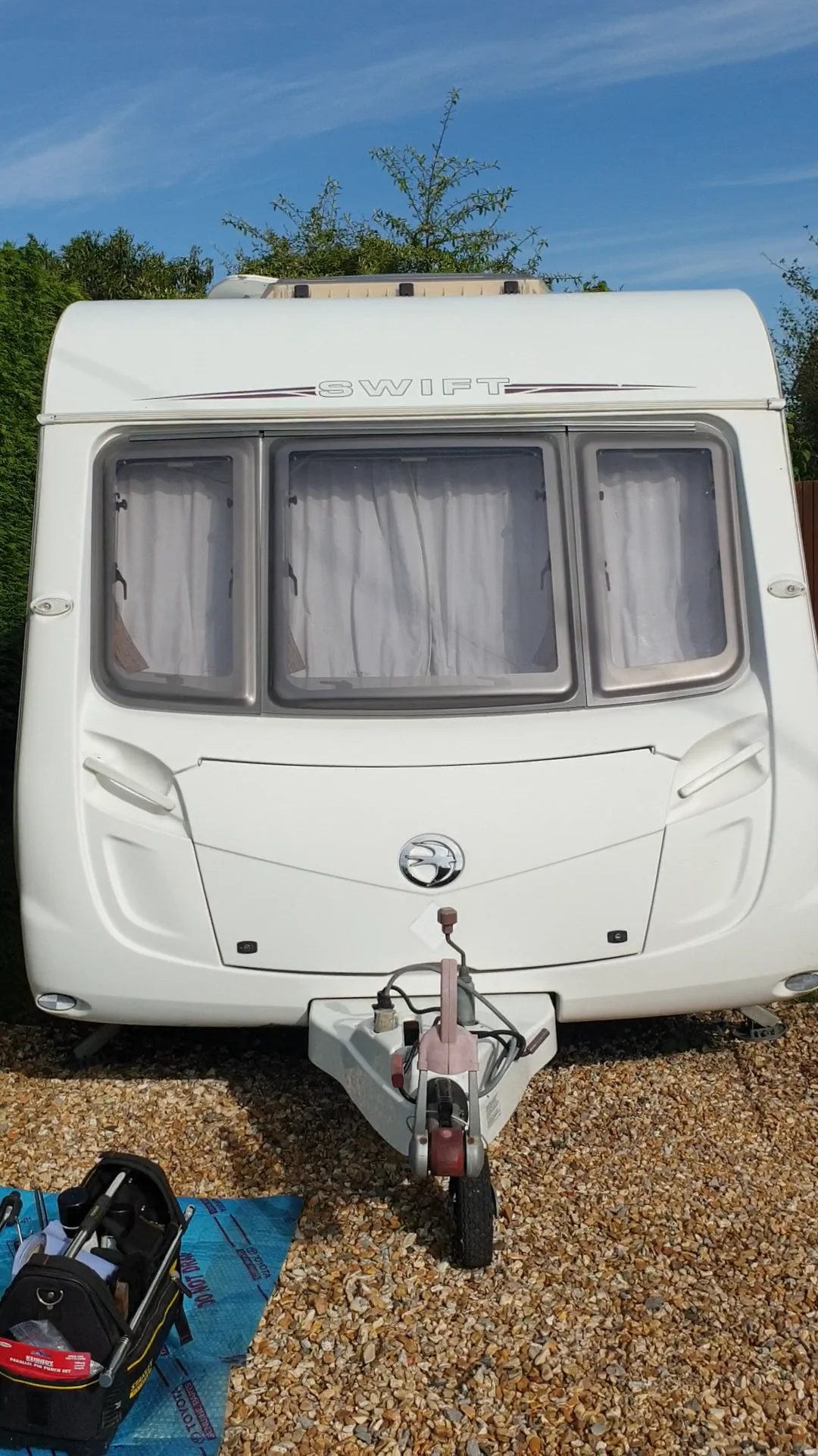 Mr Sheppard - Pre-Caravan Service Walkround on Vimeo