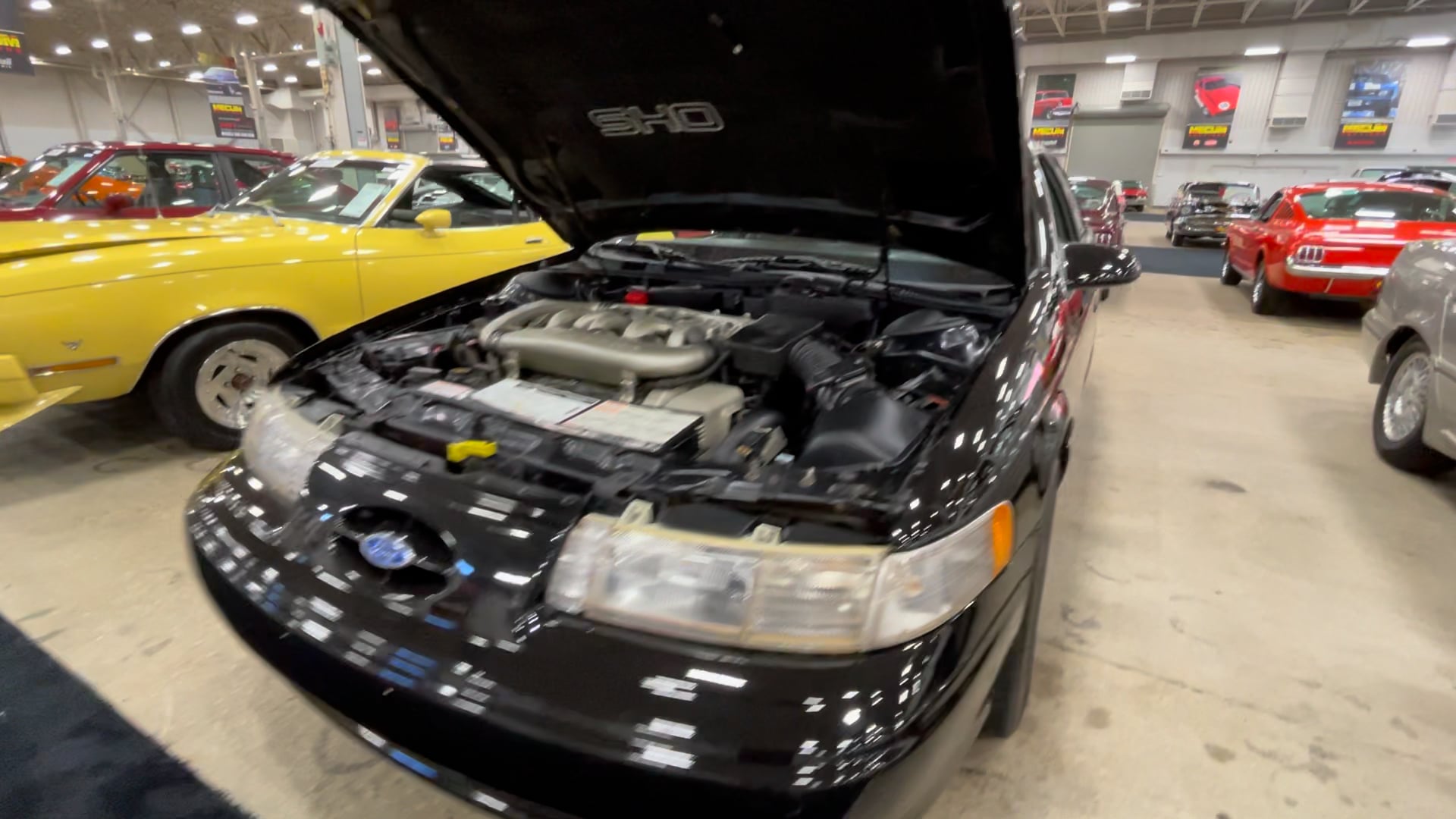 1993 Ford Taurus SHO | F244 | Indy 2022