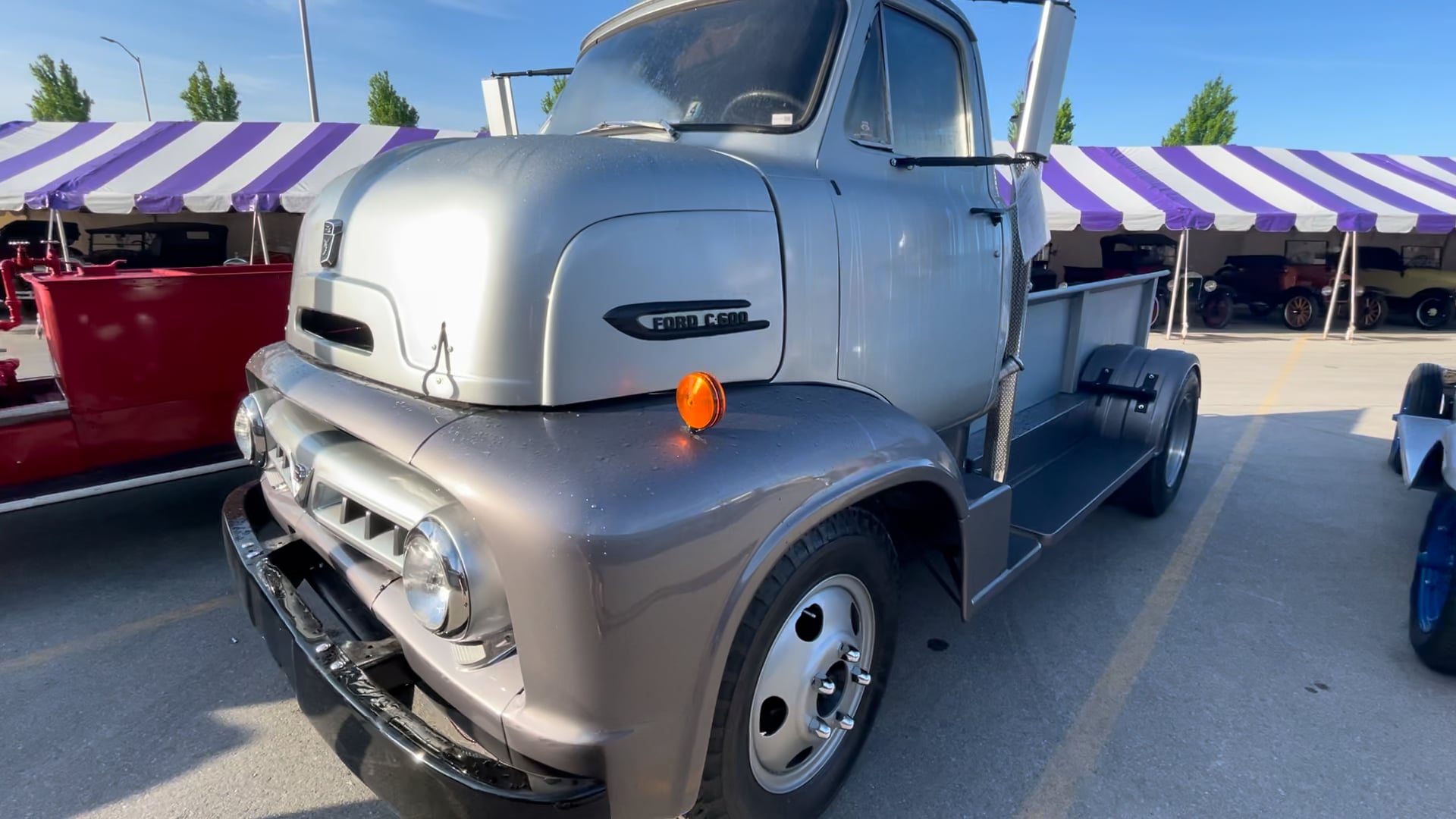 1953 Ford C600 COE Custom Dually | G13 | Indy 2022