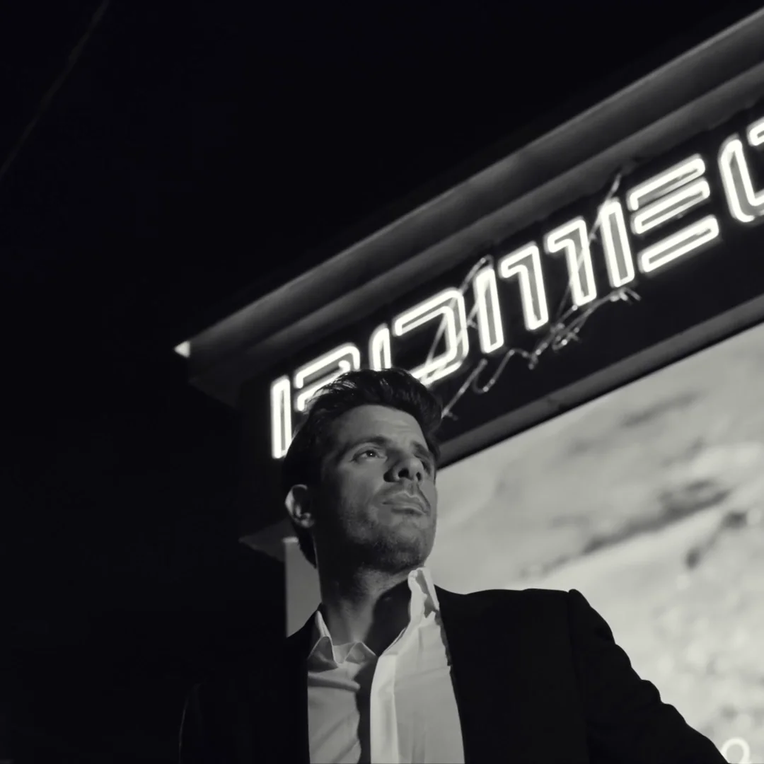 Thodoris Ferris - Live at Romeo on Vimeo