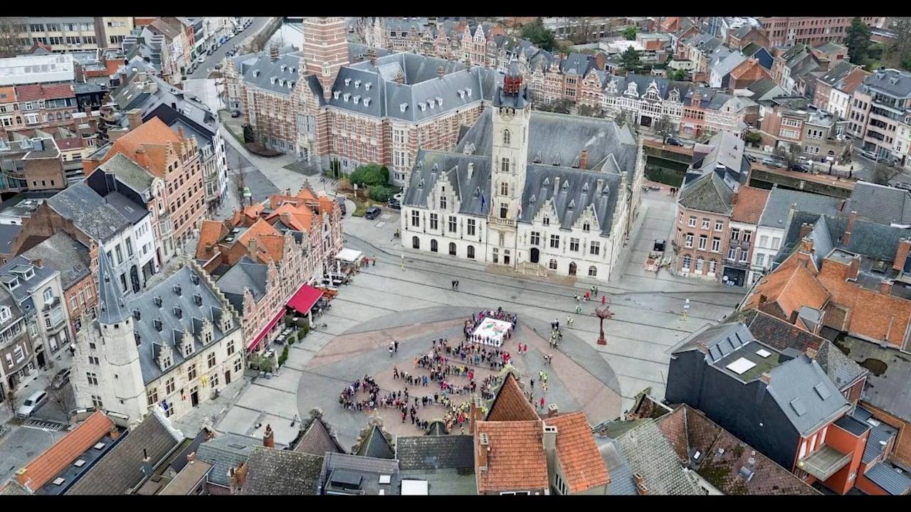 TROS ON TOUR ZATERDAG Grote Markt Dendermonde on Vimeo
