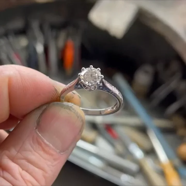 Gavin Mack Jewellery - Engagement & Dress Rings 12 on Vimeo
