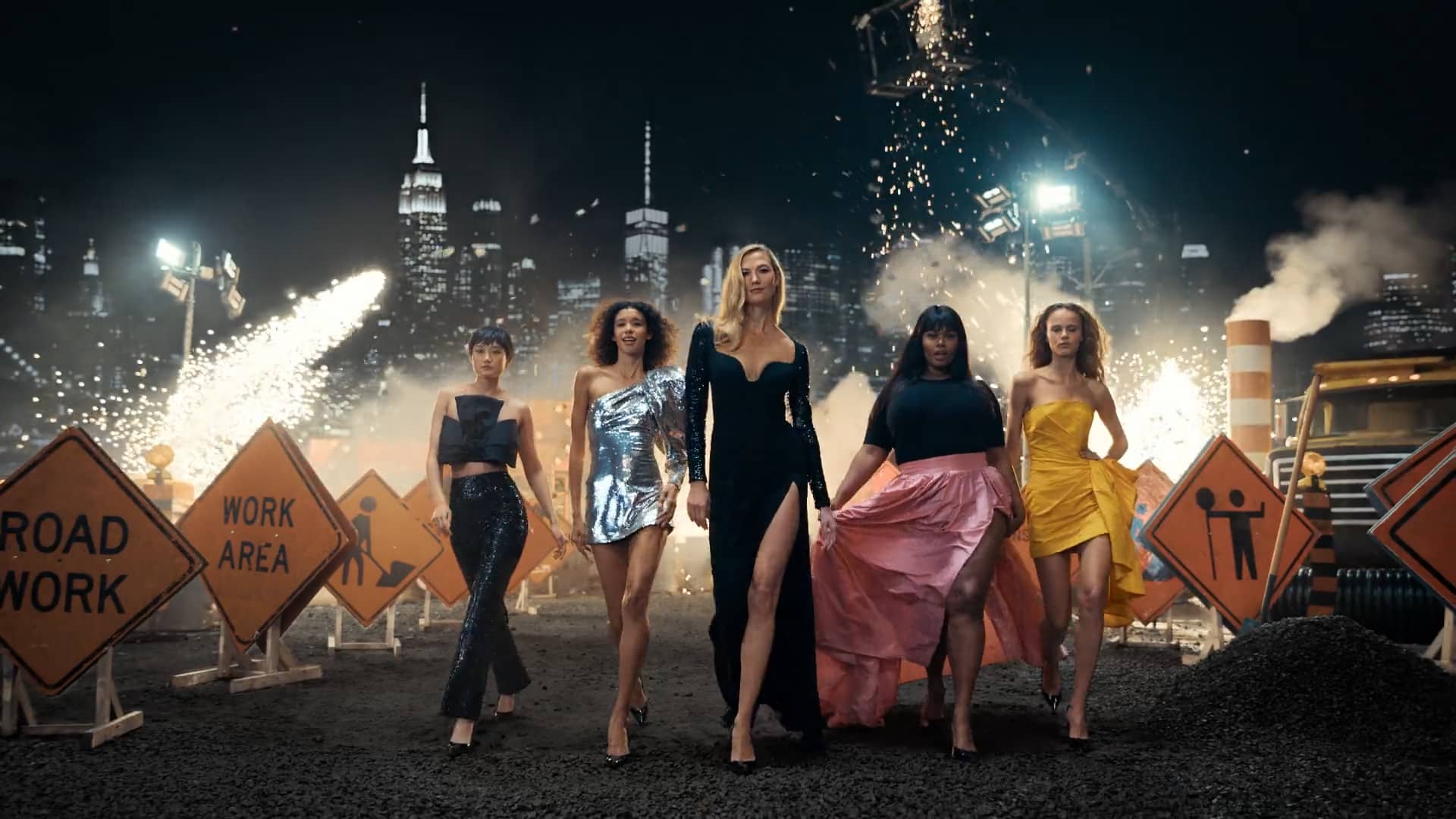 Ad | Carolina Herrera - Very Good Girl Glam on Vimeo