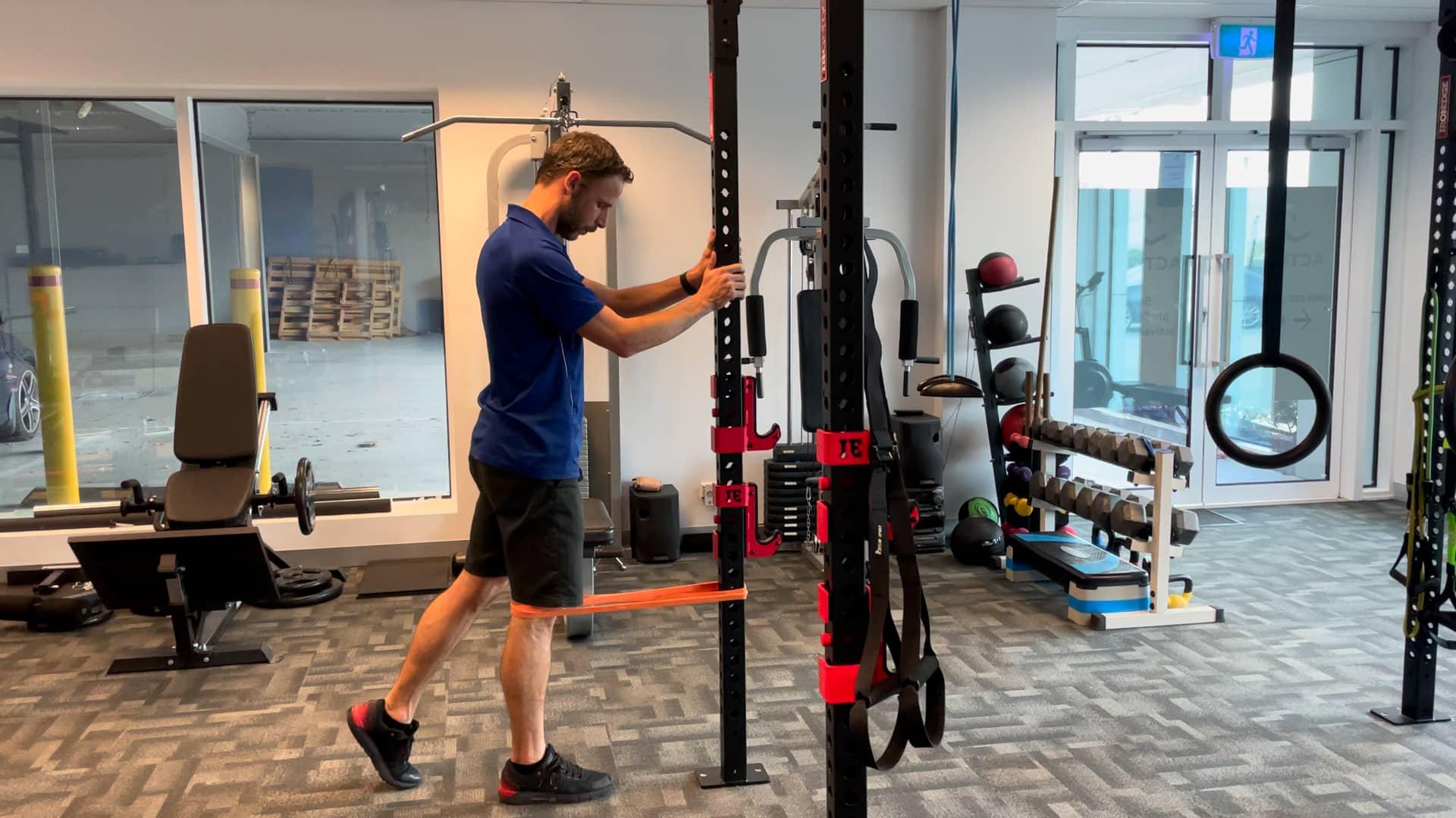 Powerband Knee Pullback on Vimeo