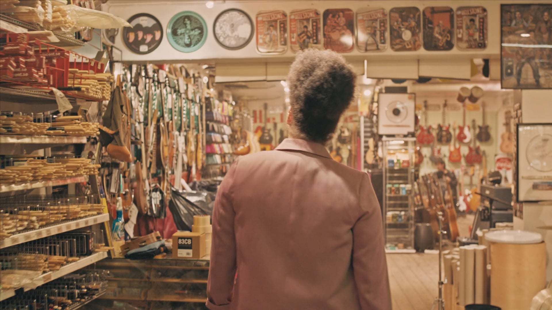 music_store_220114_online (1080p) on Vimeo