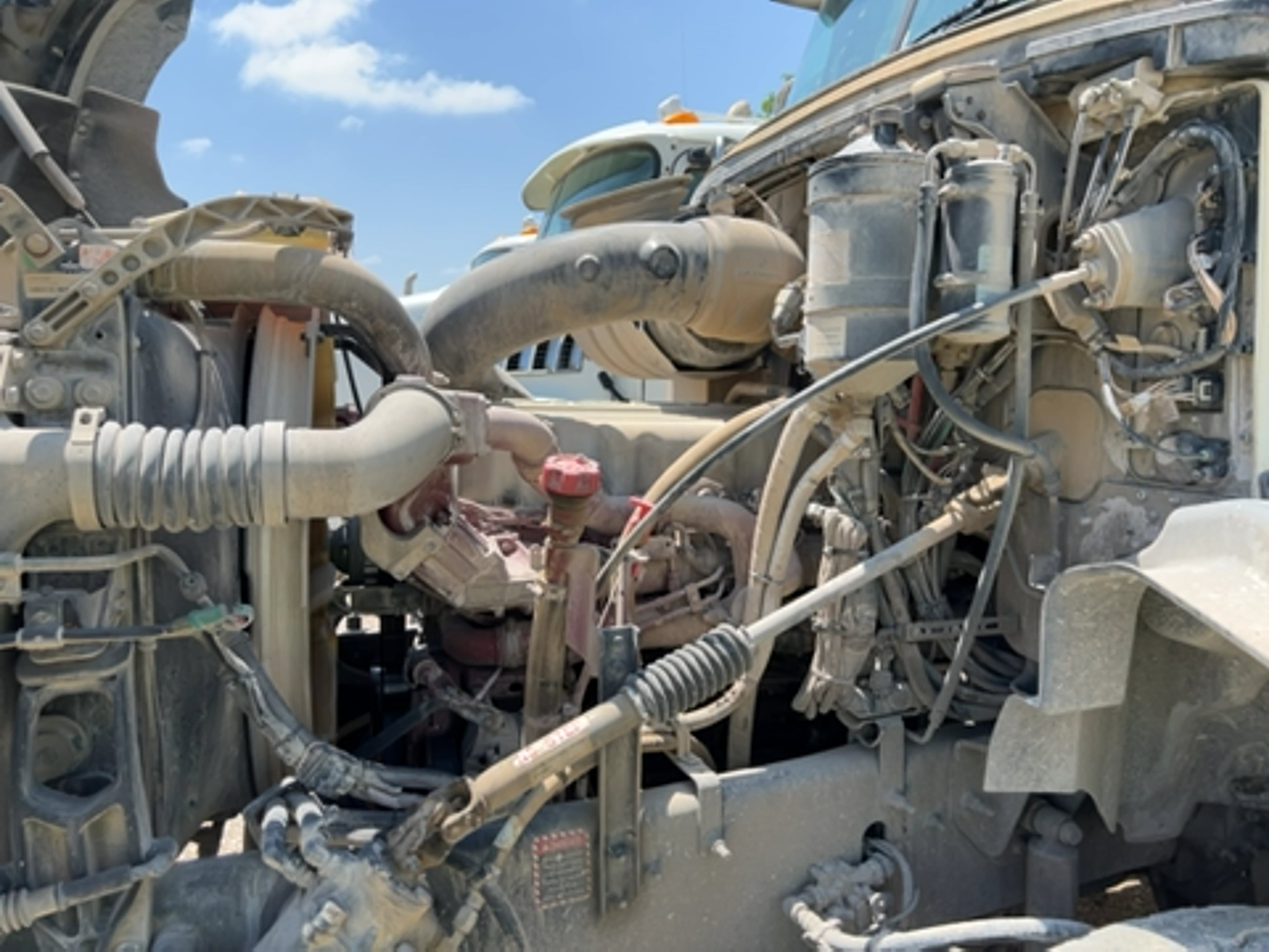 5418_2016 MACK GU813 on Vimeo