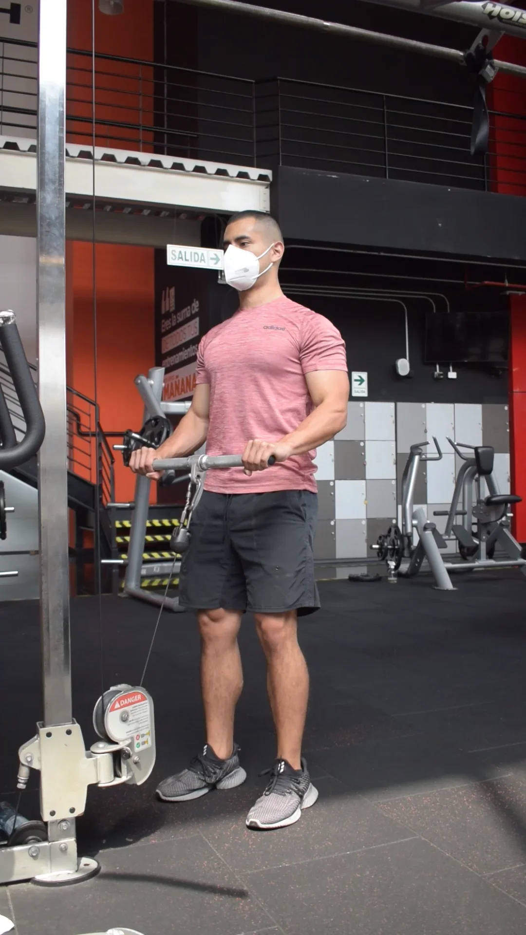 Curl de bicep en polea