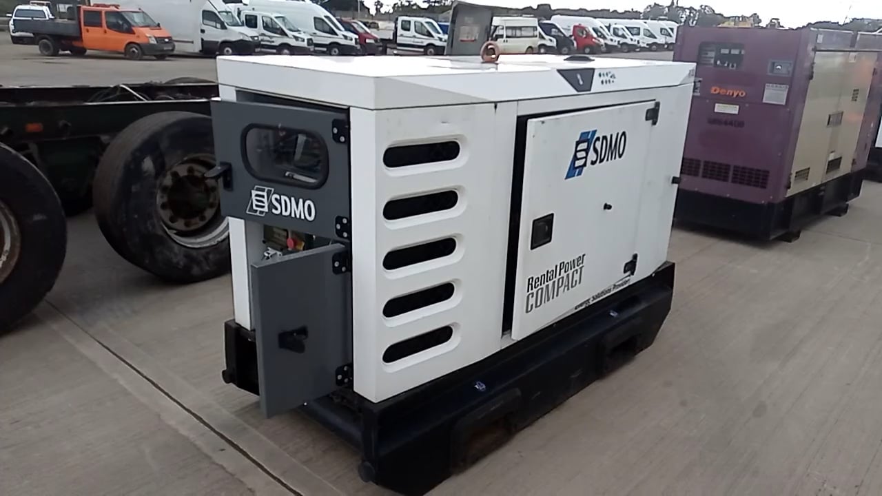 SDMO R44C3 Skid Mounted Generator - Leeds June 22 on Vimeo