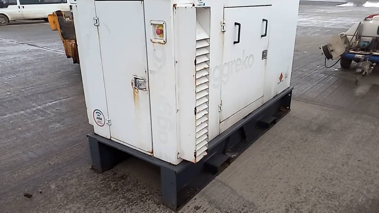 Aggreko 60KvA Generator - Leeds June 22 on Vimeo