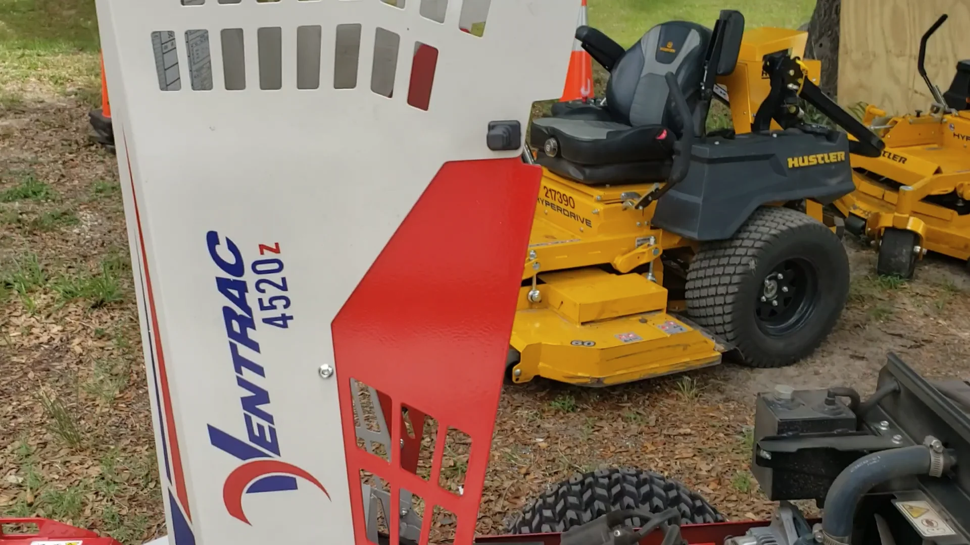 CB VENTRAC 4520Z LAWNMOWER GPS TRACKER INSTALL on Vimeo