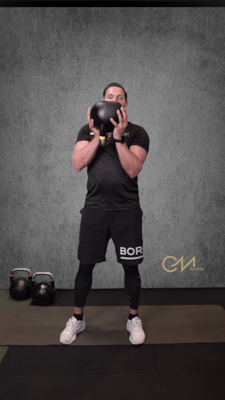 Kettlebel Basic Goblet kyykky on Vimeo