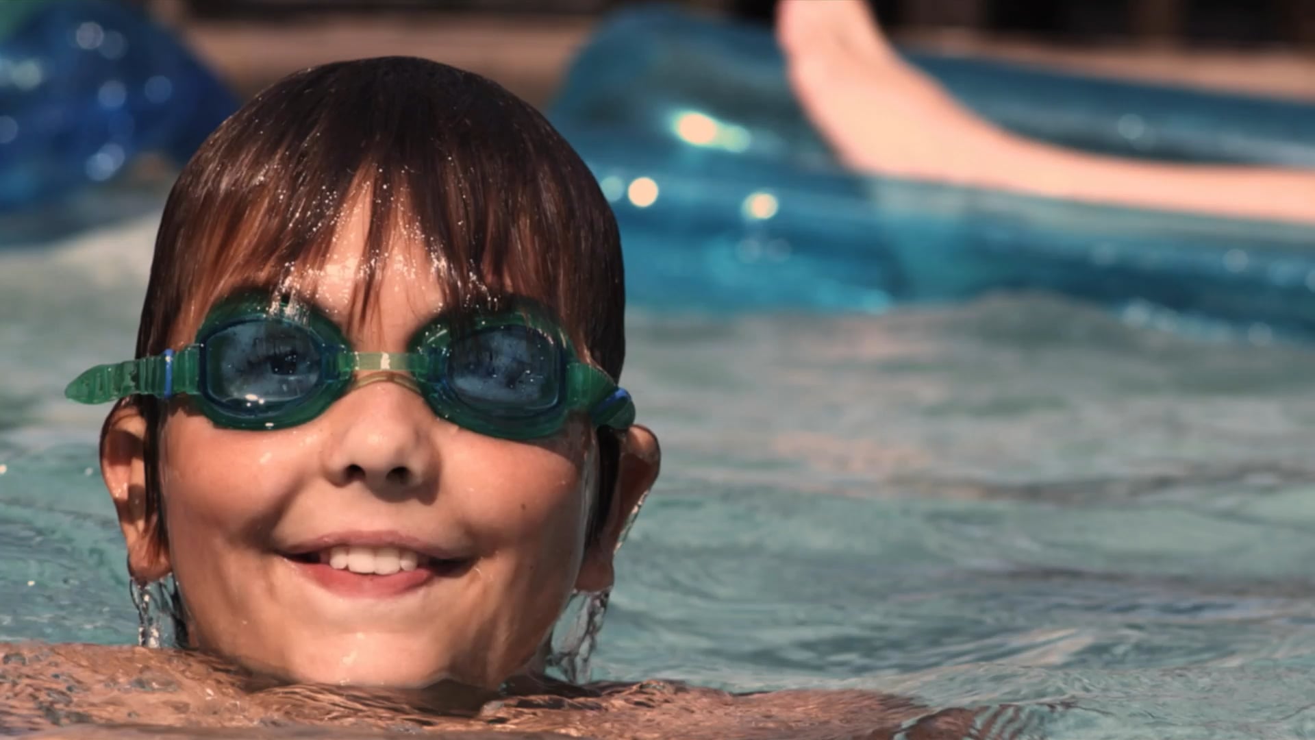pools and spas pools b-roll.mp4 on Vimeo