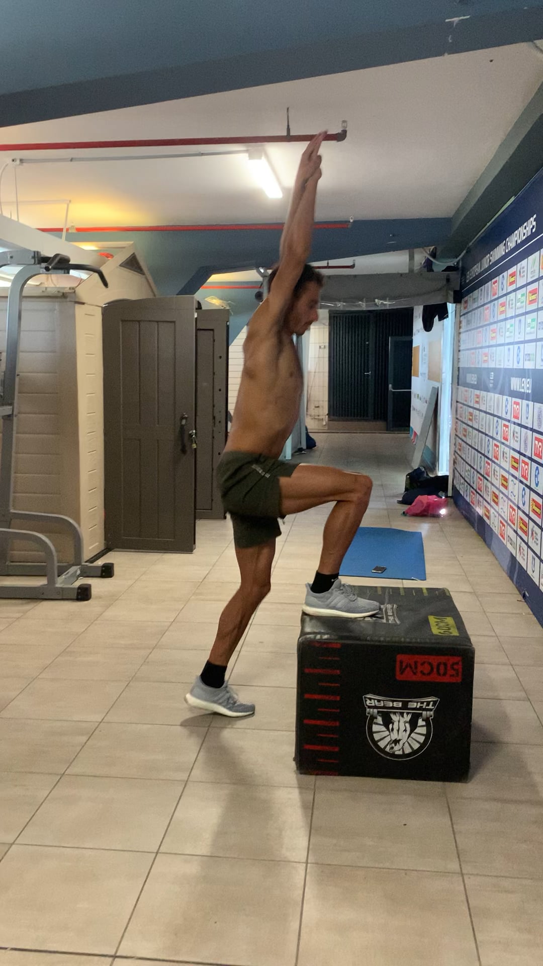 Streamlined Step-up Jump on Vimeo