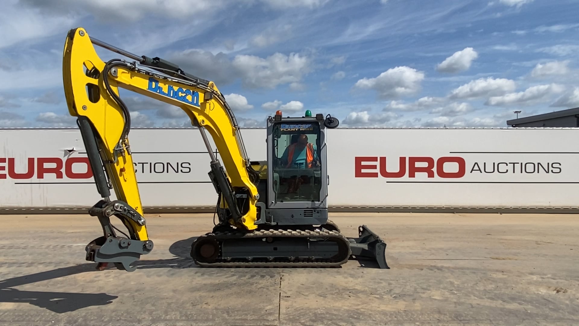 Wacker Neuson ET65 - Leeds June 22 on Vimeo