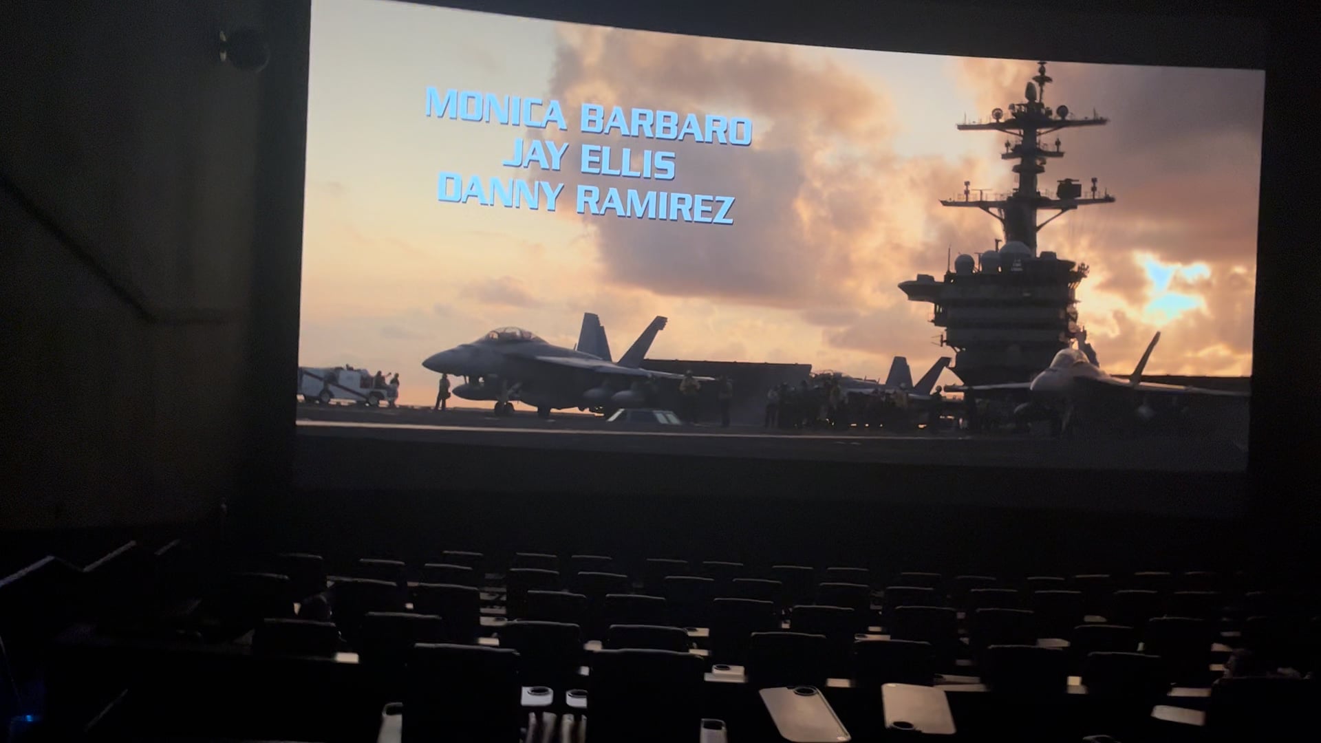 Top Gun opening scene