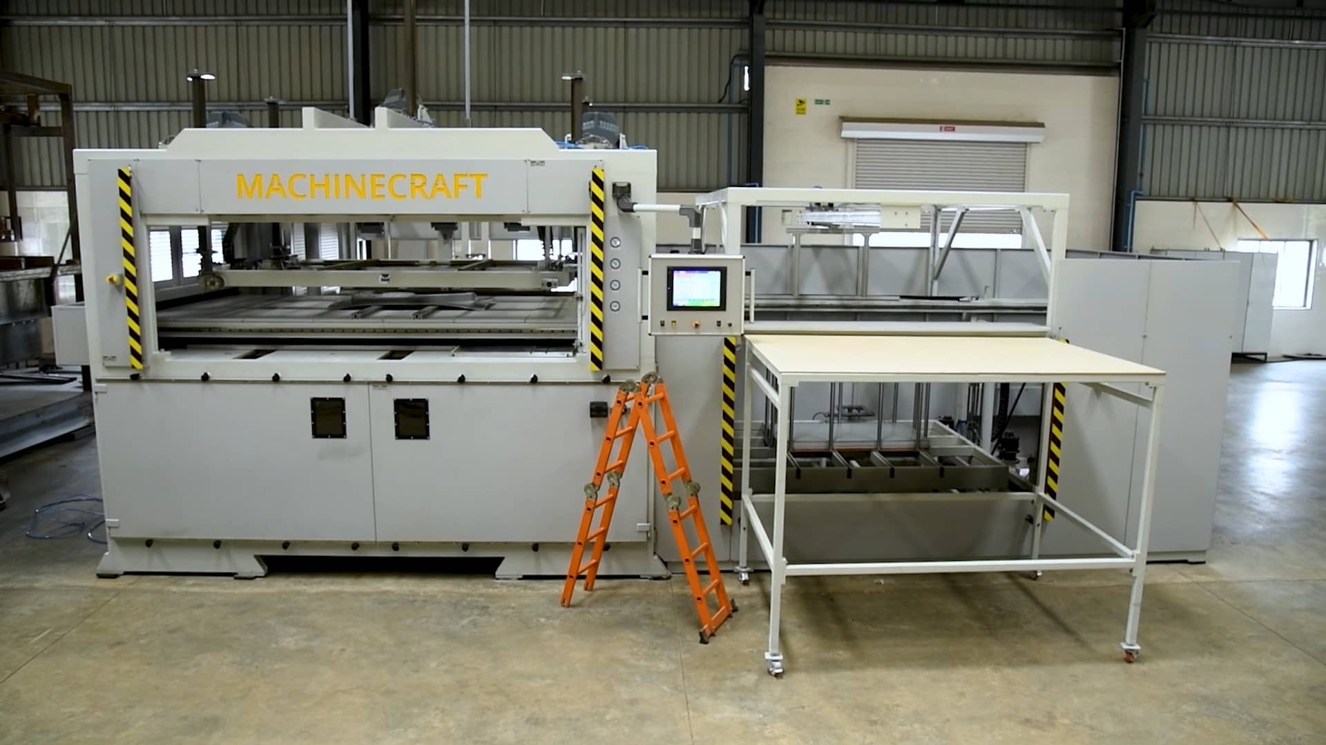 2022 All Electric Automatic Vacuum Forming Machine by Machinecraft on Vimeo