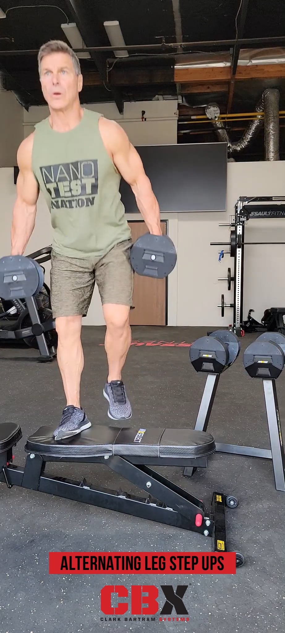 Alternating leg Step Ups on Vimeo