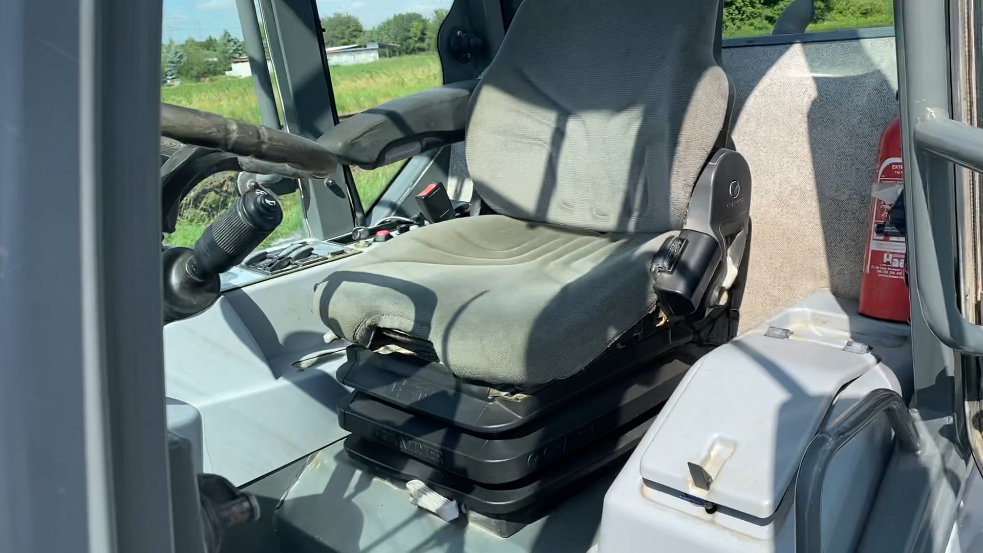 Kramer Allrad 750T Telescopic Wheeled Loader - Dormagen -June 22 on Vimeo