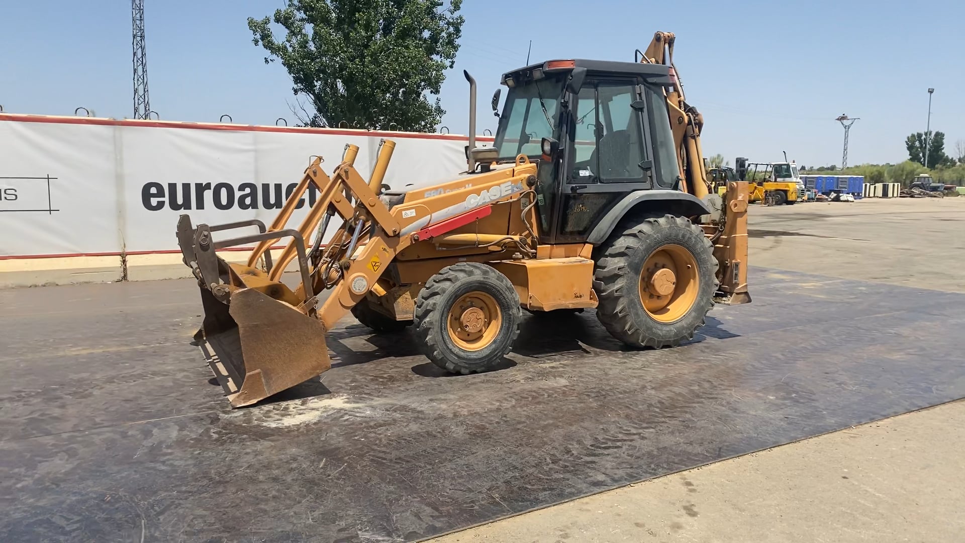 Case 580SM Turbo Backhoe Loader - Zaragoza June 22 on Vimeo