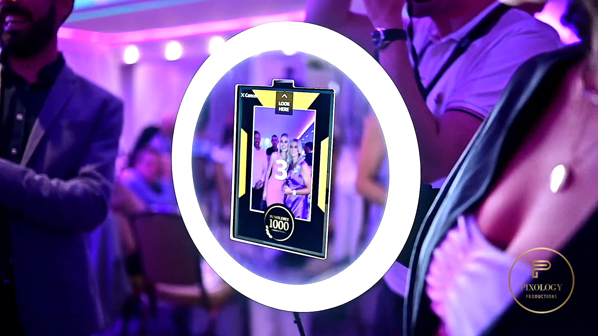 PIXEL DIGITAL PHOTO BOOTH | Pixology Productions