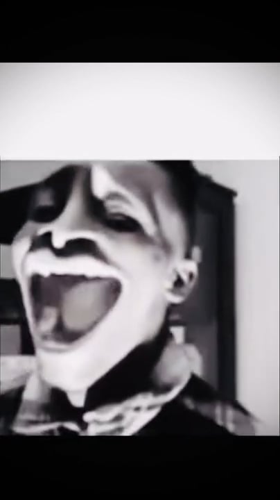 Man singing undertale “Fallen down” meme.mp4