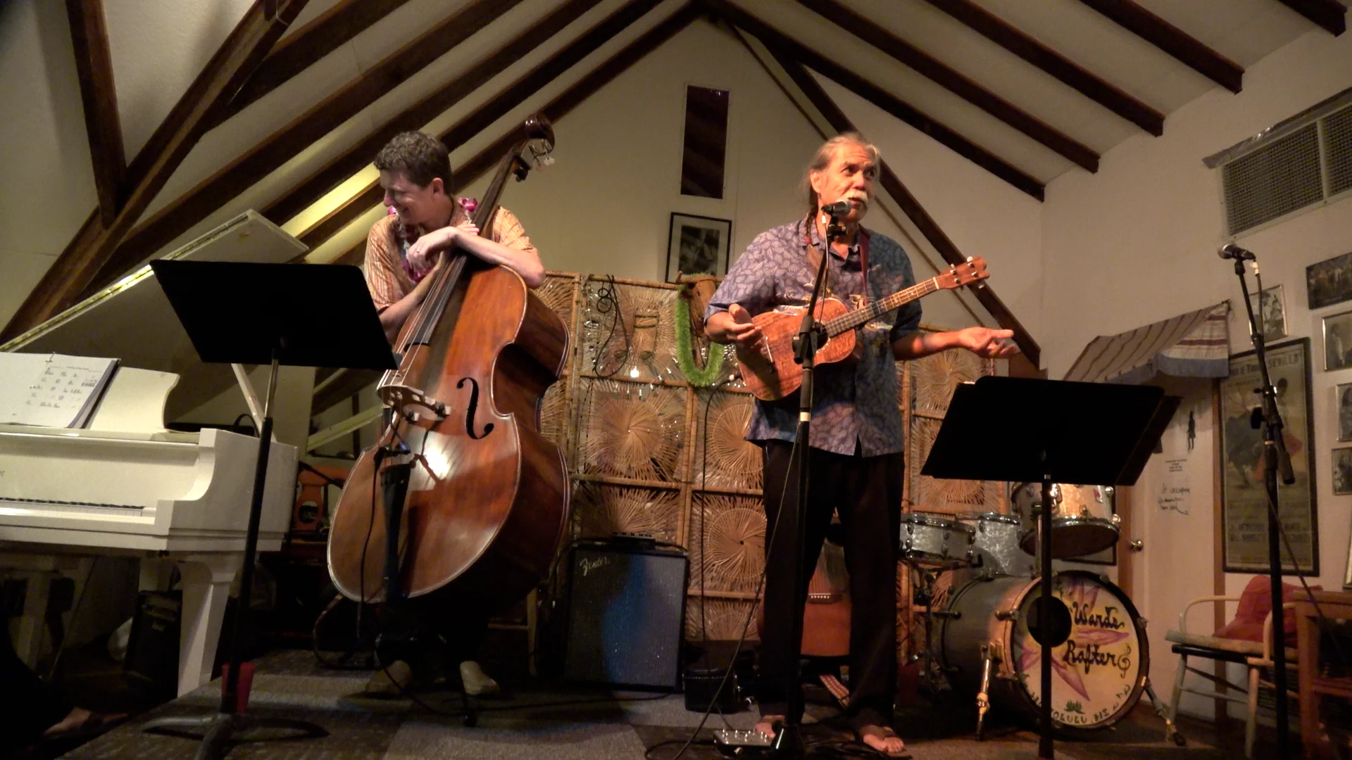 Checkin On Me_@ the legendary Wards Rafter in Kaimuki with Jon Hawes ...